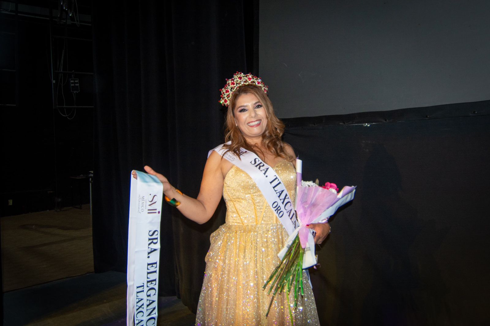 Gana Nadia Rendón González el certamen Señora México Internacional ...